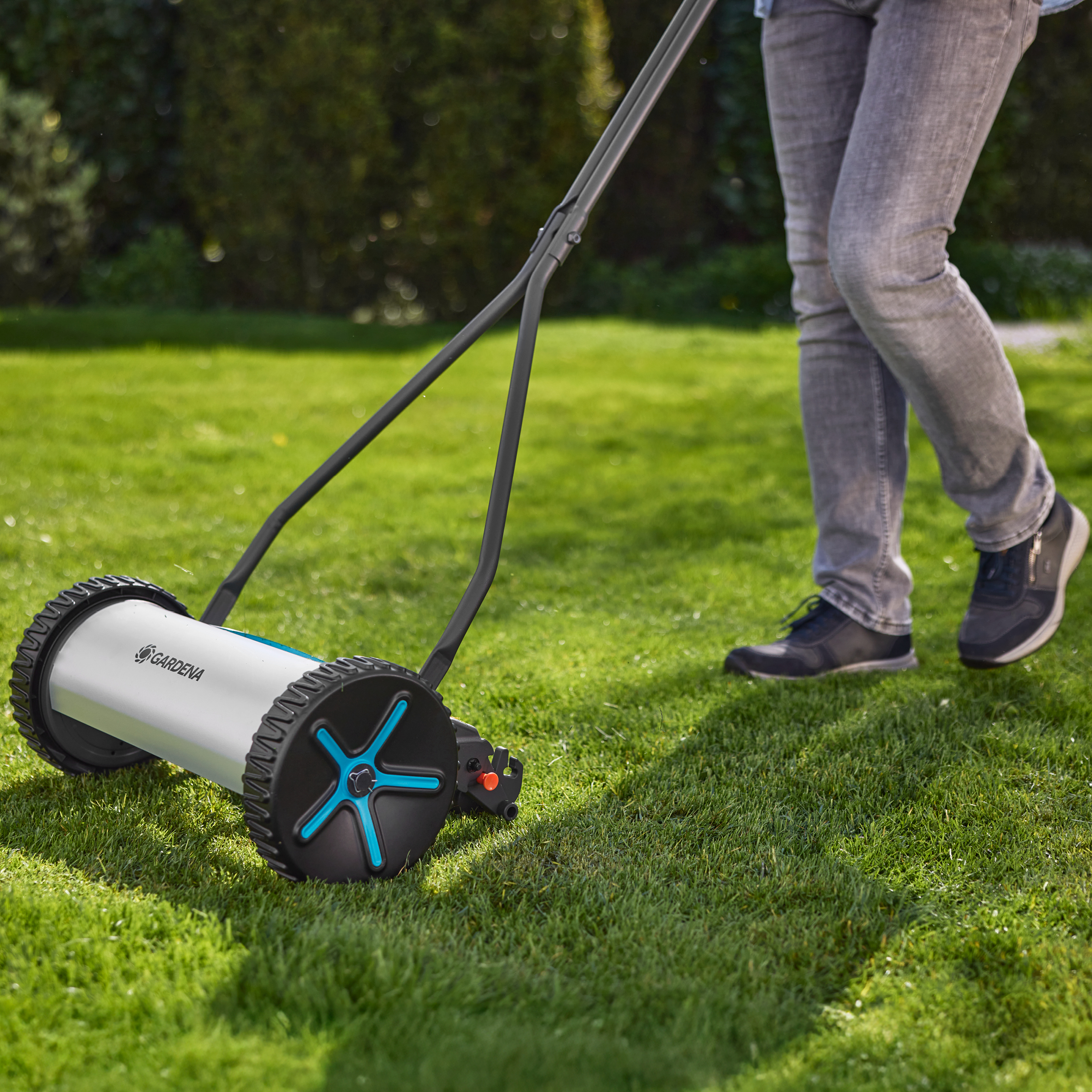 Cylinderklipper 330 Comfort, Cylinderplæneklipper | GARDENA