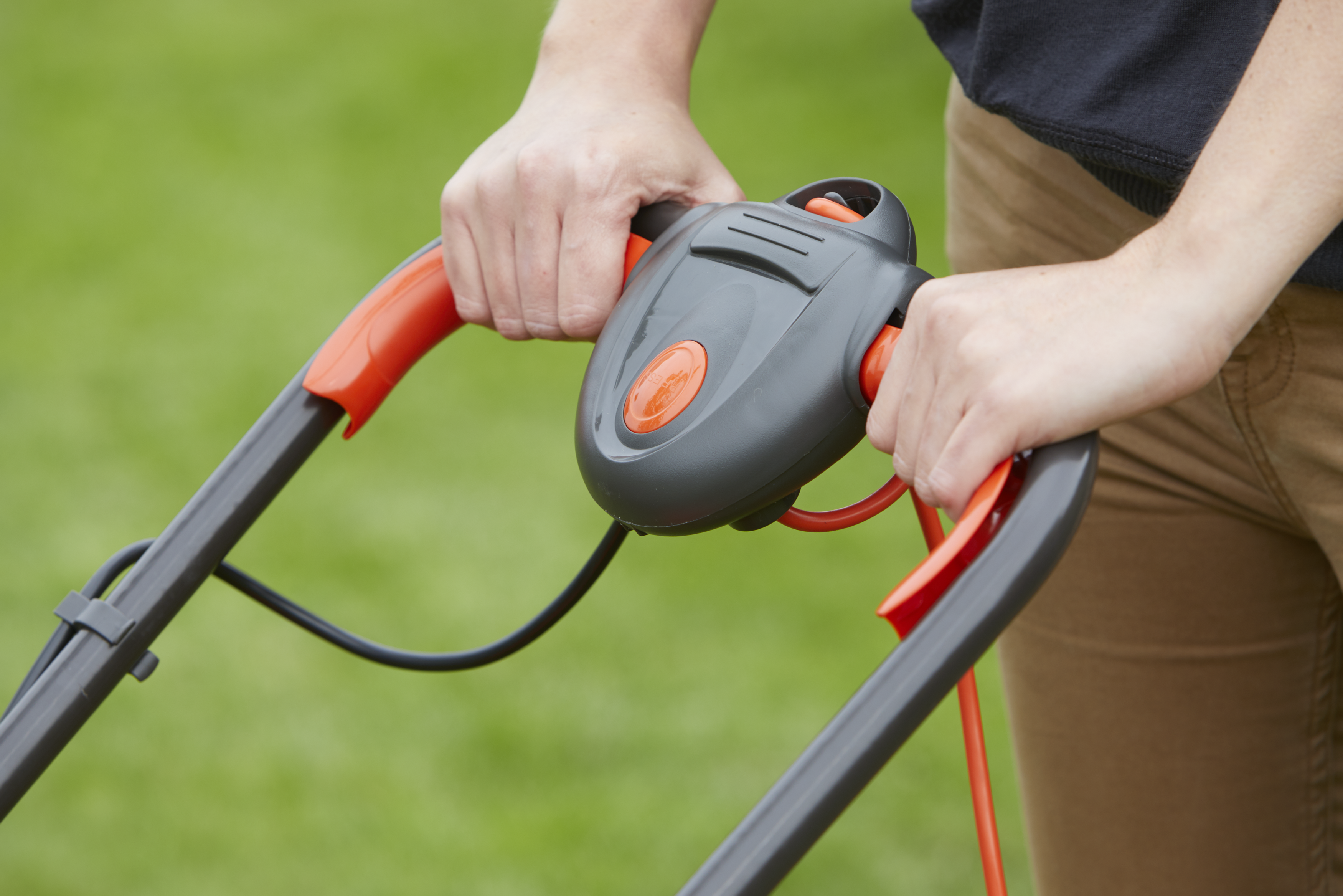 Flymo Speedi-Mo 360VC - Lawn Mower - Flymo